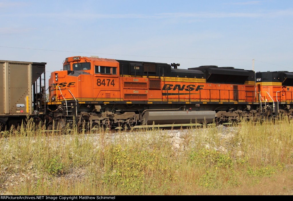BNSF 8474